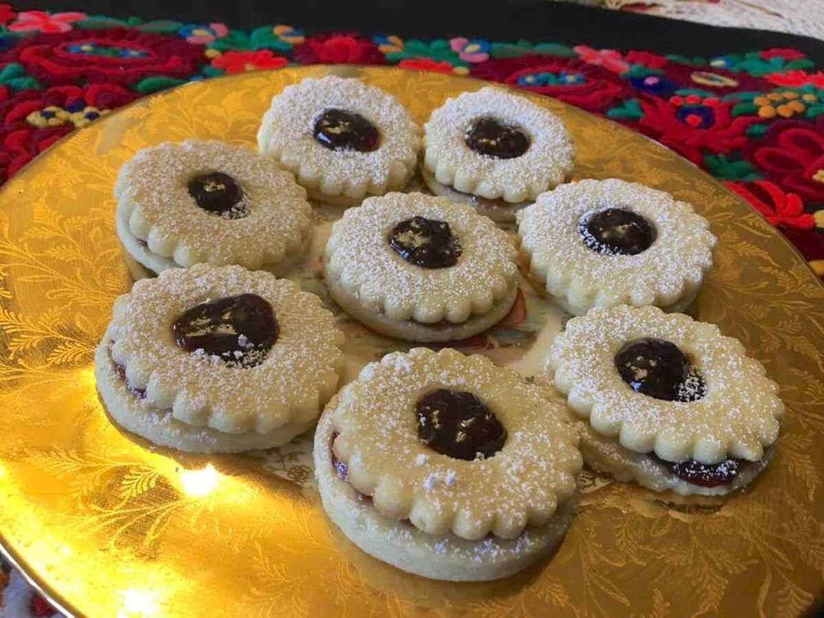 Philosophizing About Food With Francine: European Christmas Cookies ...